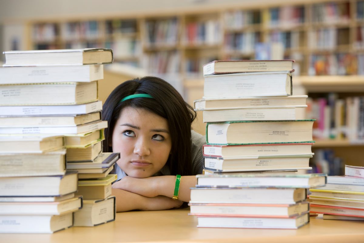 How To Stop Procrastinating And Start Studying | GradePower Learning